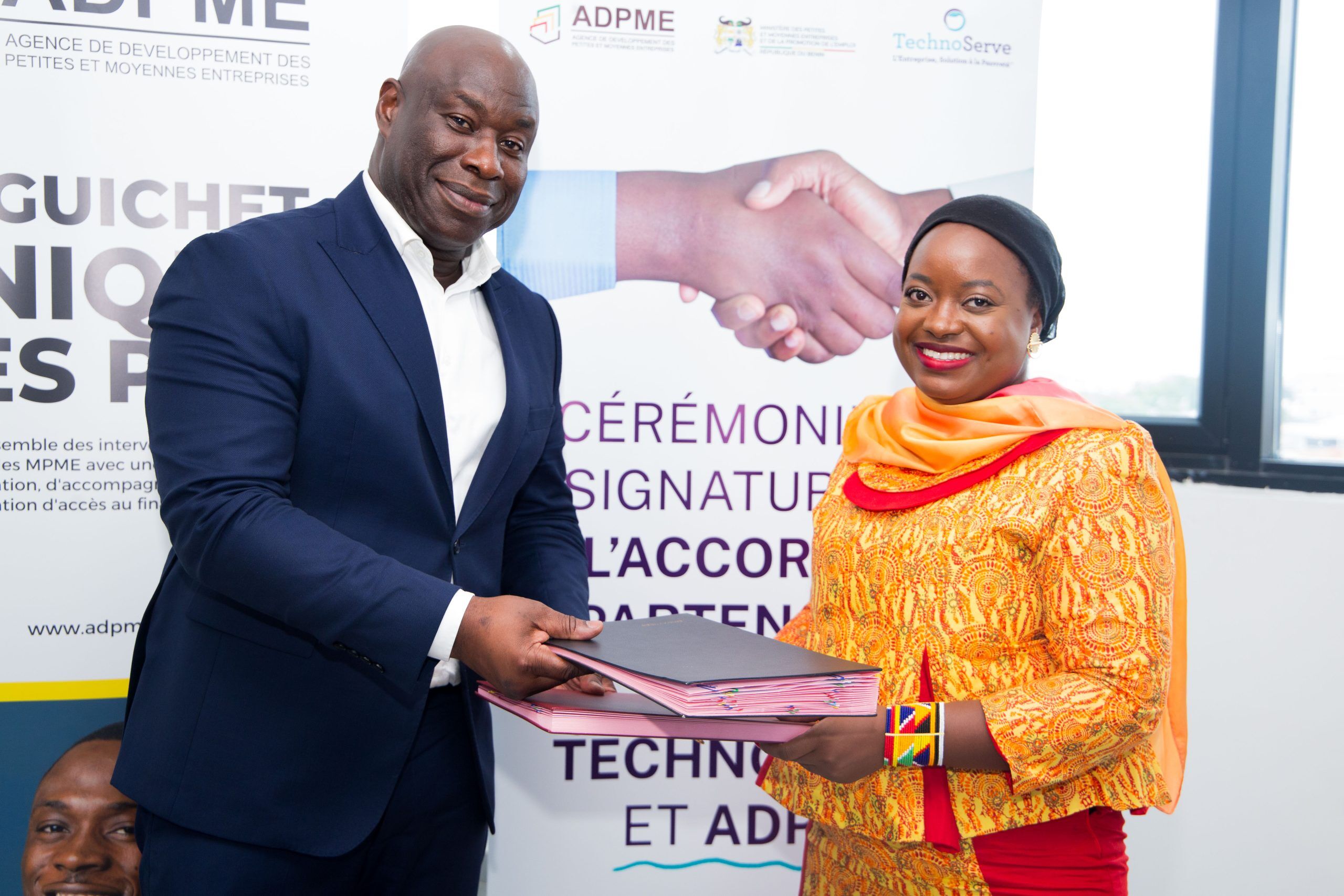 Signature de l’Accord de Partenariat entre TechnoServe Bénin et l’ADPME - TechnoServe